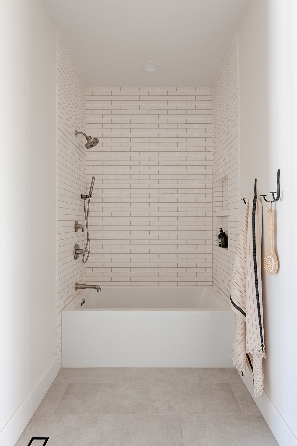 Modern Cape - Heller Built - Design Ideas for Quality Homes